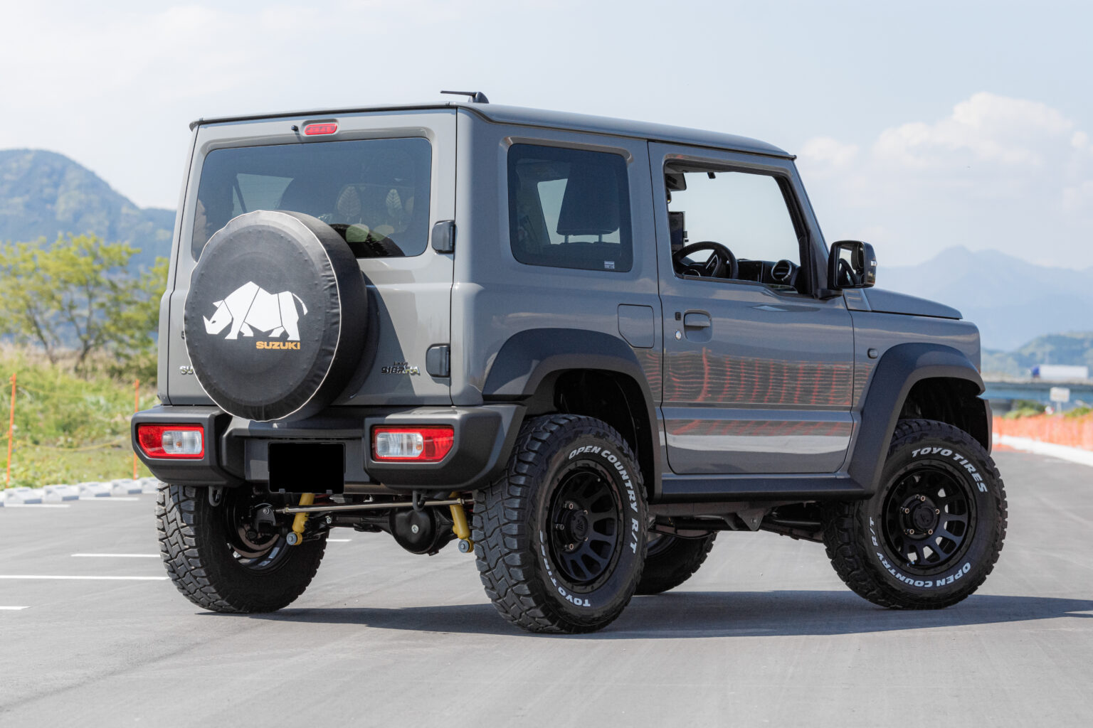 【JB74/JB64】アウトクラスカーズで新型ジムニーシエラを購入してみて(レビュー) | ファミジムちゃんねる